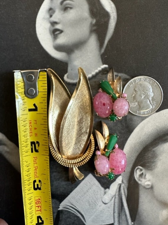 60s Gold Leaf Pin and Stone & Leaf Earrings, 60s Pin … - Gem