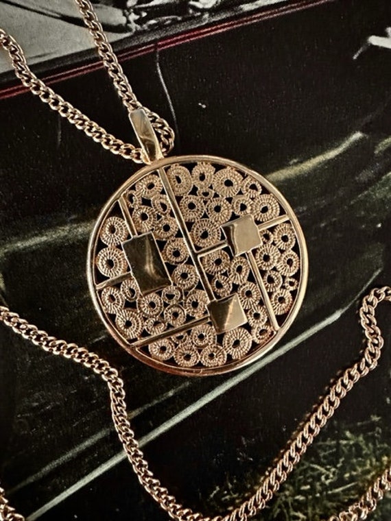 Sarah 70s Gold Round Modern Design Pendant, Sarah Cov… - Gem