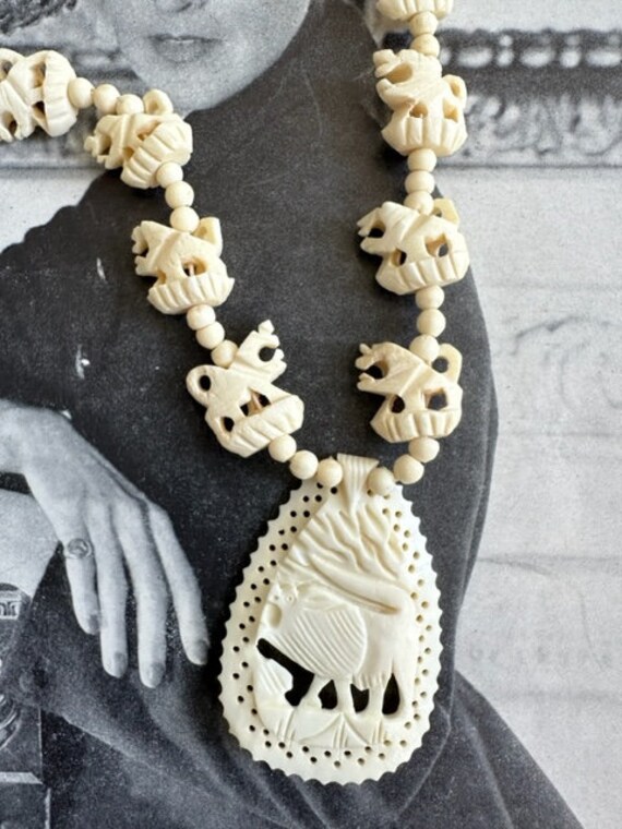 Vintage Carved Bone Necklace, Bone Jewelry, Carved Bo… - Gem