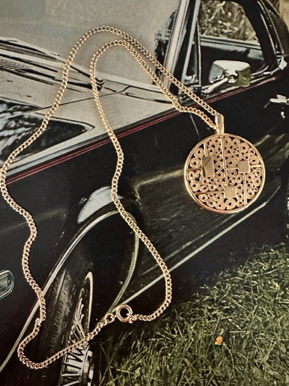 Sarah 70s Gold Round Modern Design Pendant, Sarah Cov… - Gem