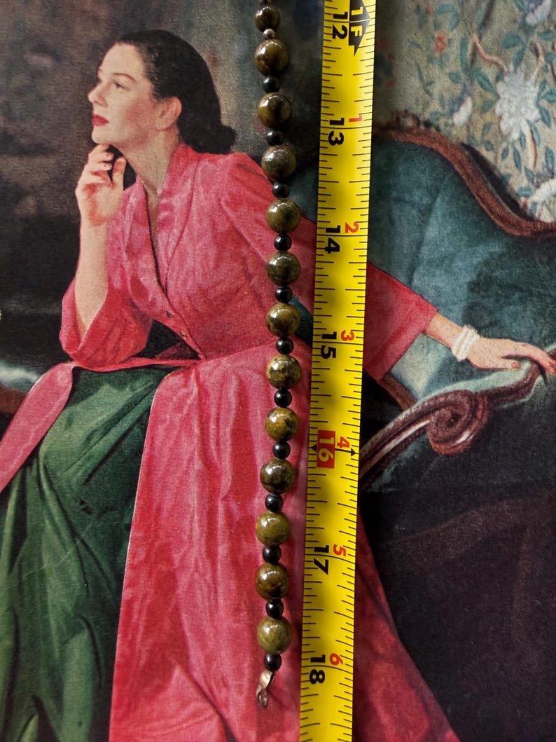 1970s Natural Stone Beaded Necklace Tiger Eye Pendant Earth Tone ...