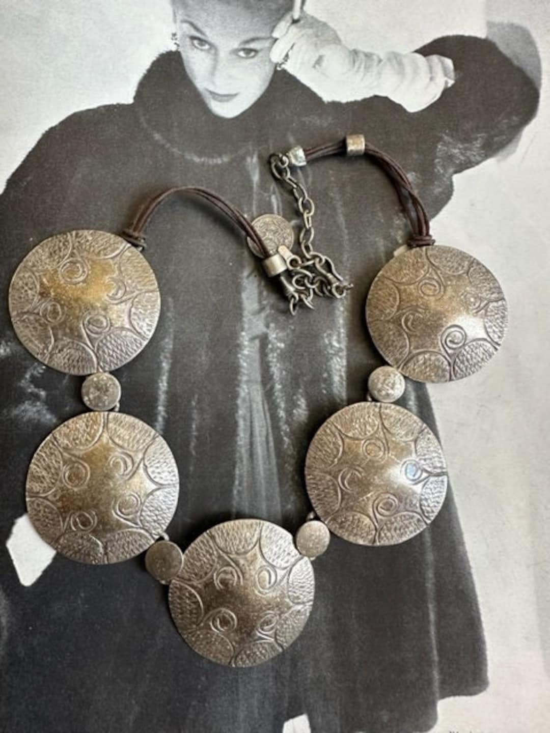 Asian Metal Disk Link Necklace, Vintage Asian Jewelry, Oriental ...