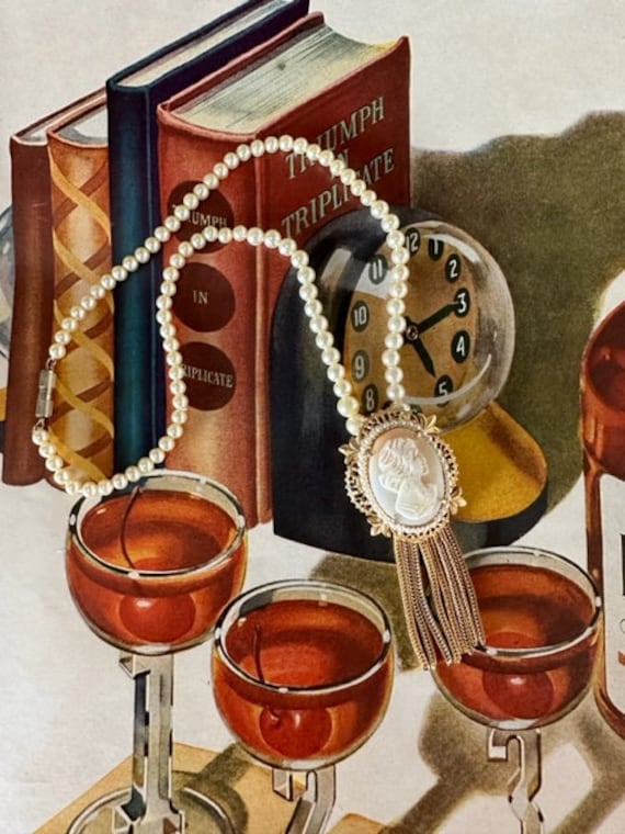 Cameo brooch with - Gem