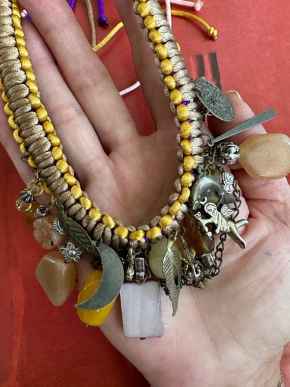 70s Treasure Chest Charm Choker, 70s Stone Beads & Ch… - Gem