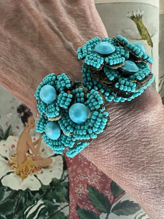 Miriam Haskell 1930s Turquoise Seed Bead Clamper Brac… - Gem