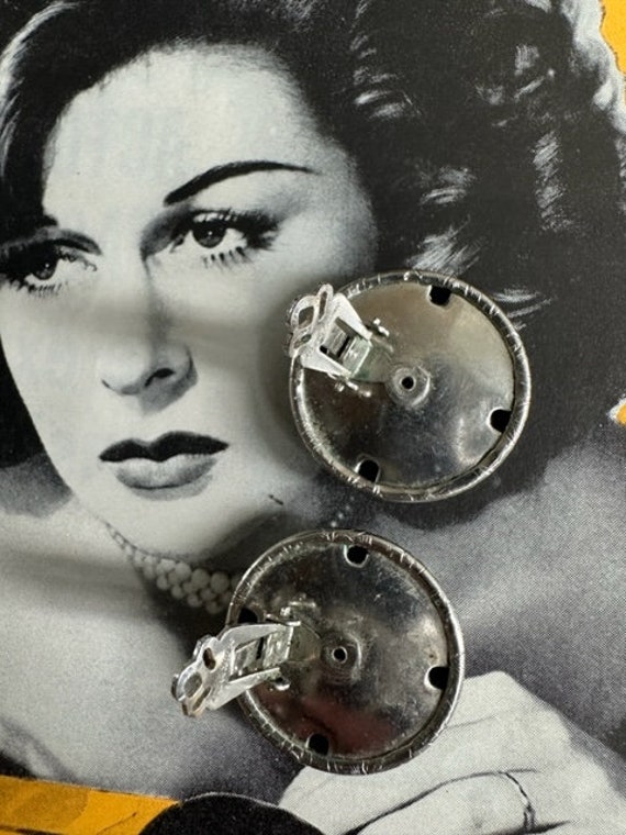 50s Silver Tone Embossed Floral Pattern Earrings, Flo… - Gem