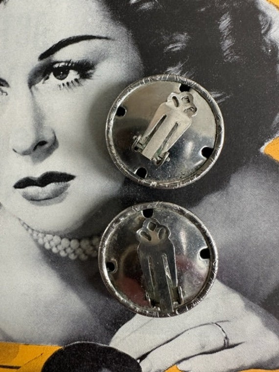 50s Silver Tone Embossed Floral Pattern Earrings, Flo… - Gem