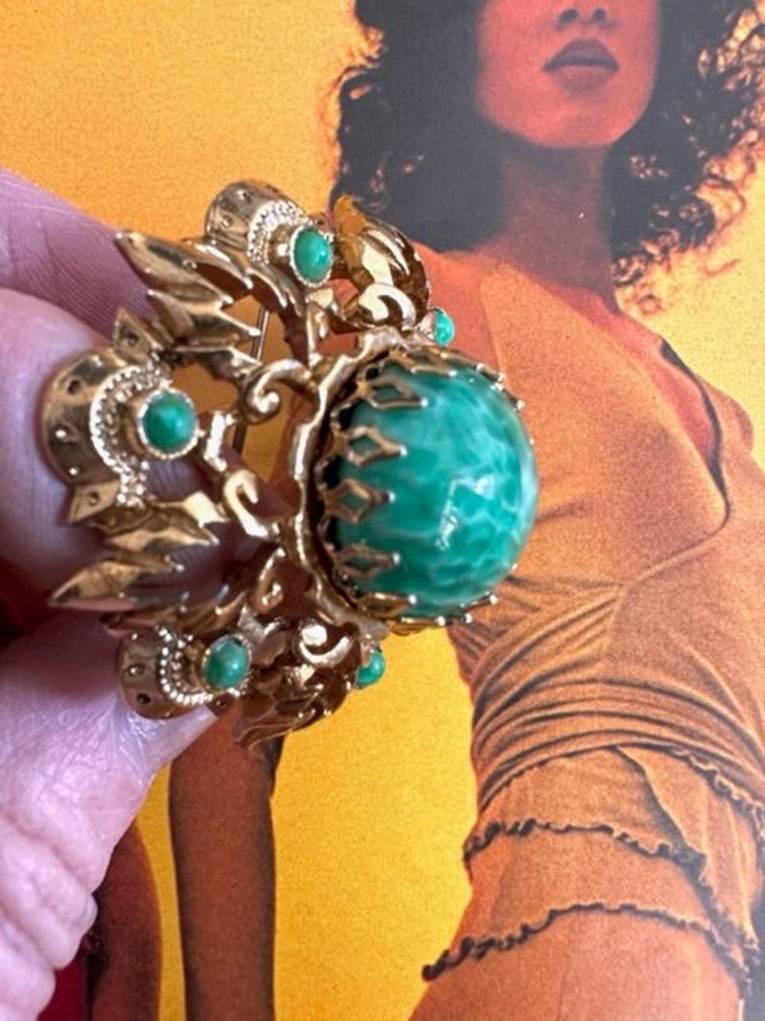 Lisner Green Peking Glass Brooch, Vintage Lisner Jewelry, Lisner Brooch ...