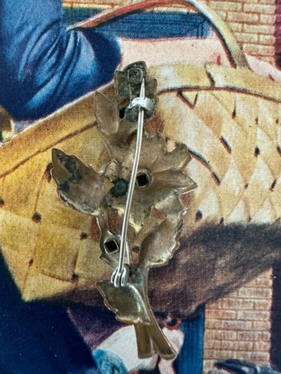 30s Brass Flower Pin, Brass Flower and Rhinestone Bro… - Gem