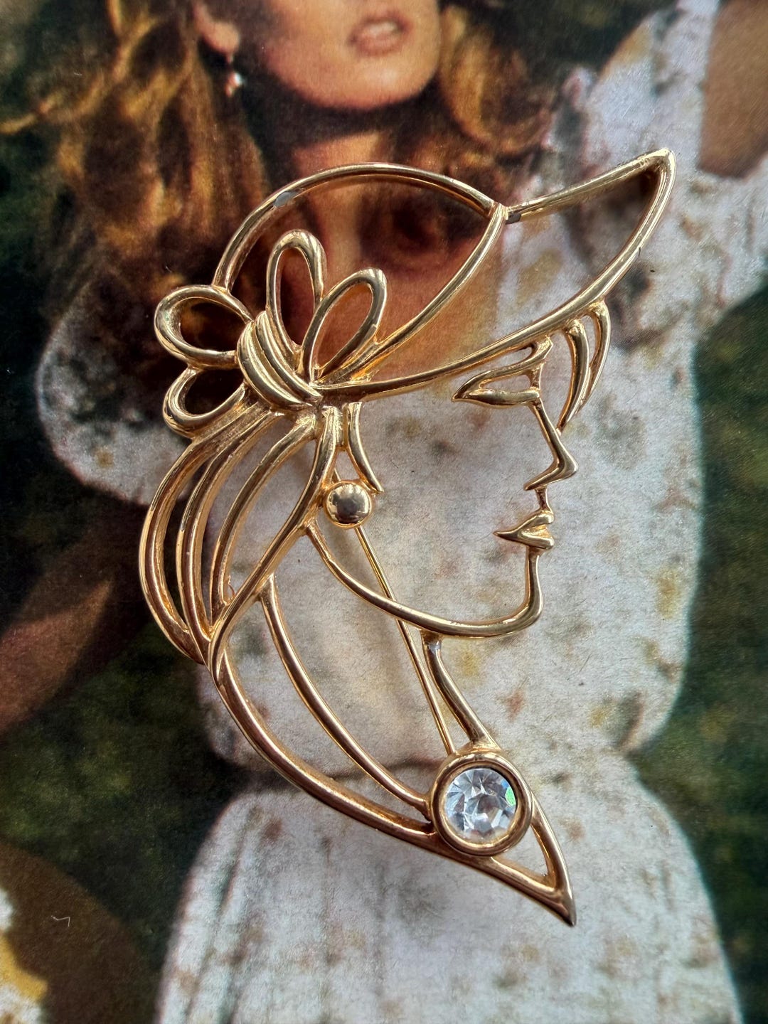 1980s Tona Signed Gold Tone Wire Lady Brooch Vintage Rhinestone Hat ...