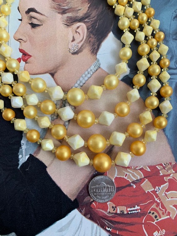 Buttery Popcorn 1960s Four Strand Tiered Celluloid Be… - Gem
