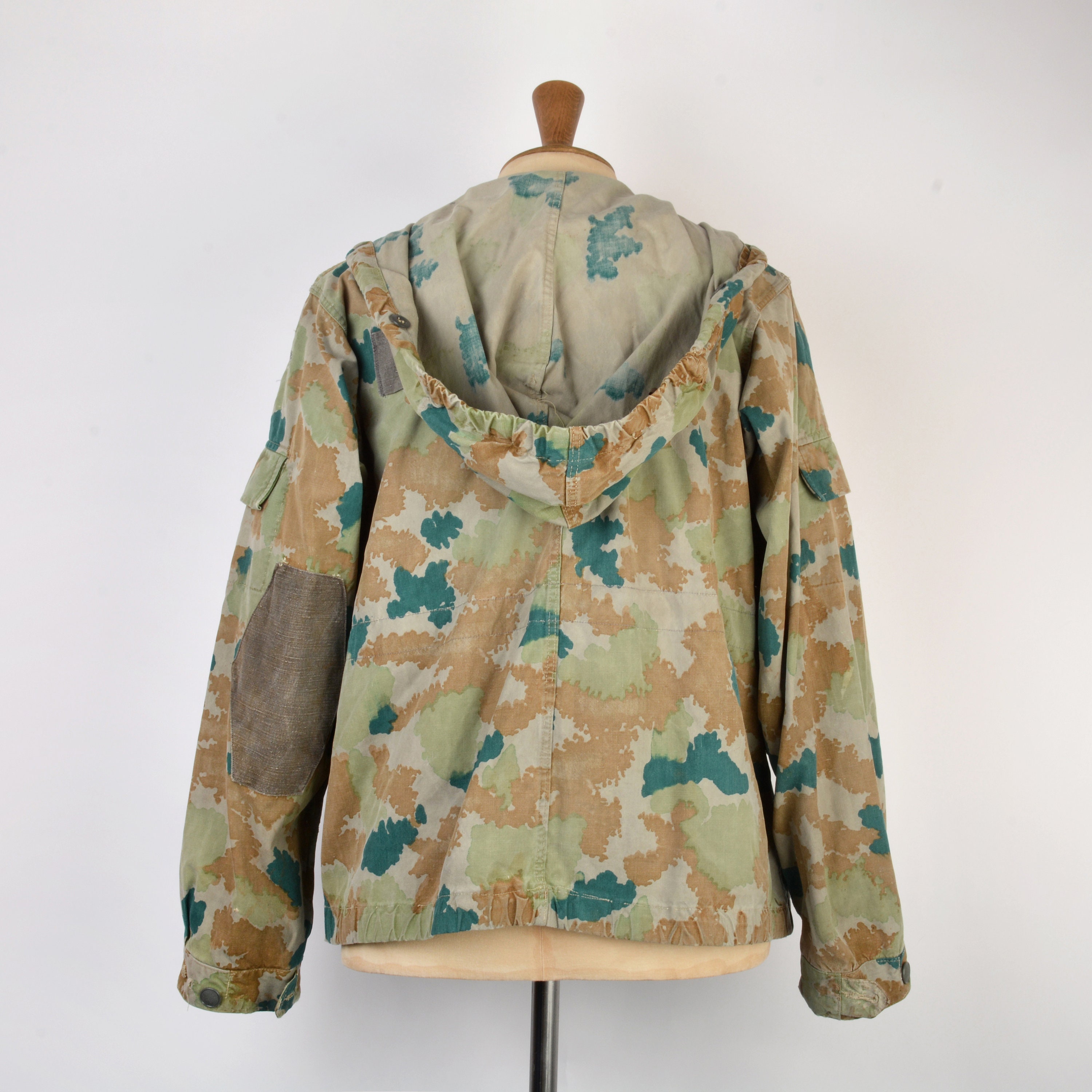 Panasonic HC-W580Mビデオカメラホワイト60’s East Germany Blumentarn Camo Jacket