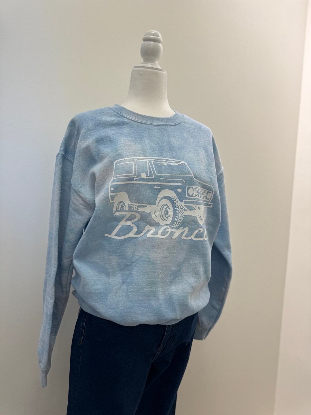 Vintage Ford Bronco, Tie Dye Sweater for Men and Women, Pastel Colors ...