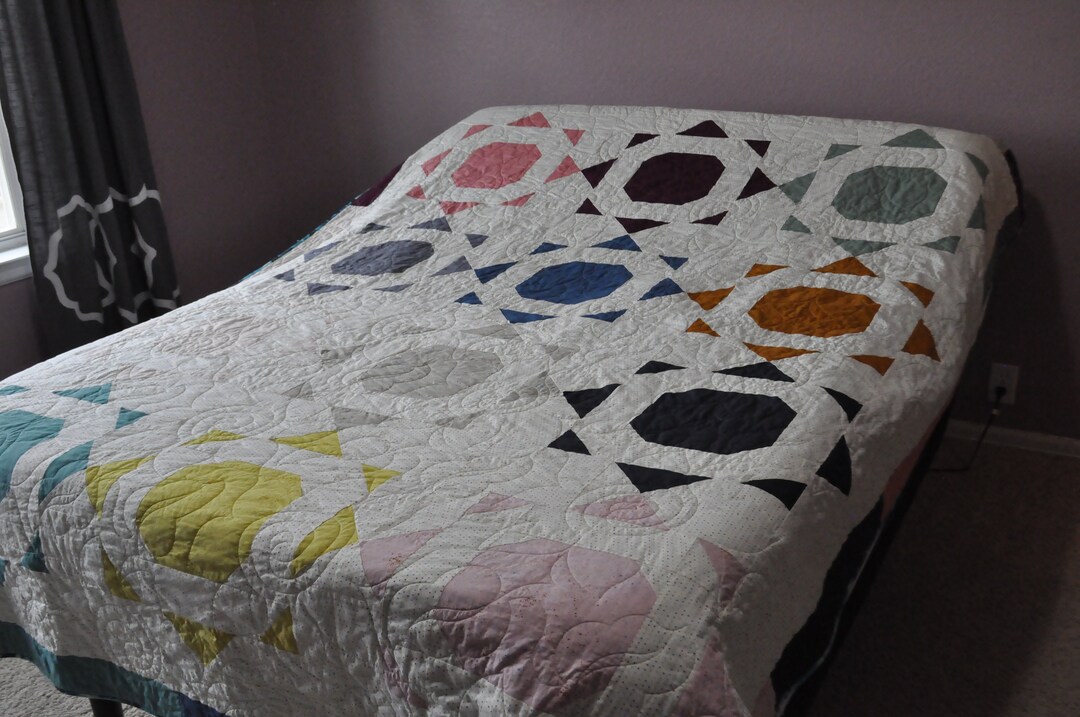 Simple Solstice a Handmade Quilt - Etsy