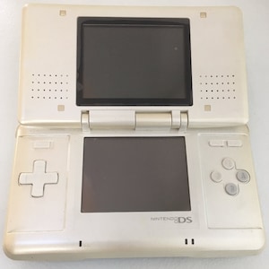 Nintendo DS Original NTR-001 Console W/ Charger - Tested Works - Choose ...