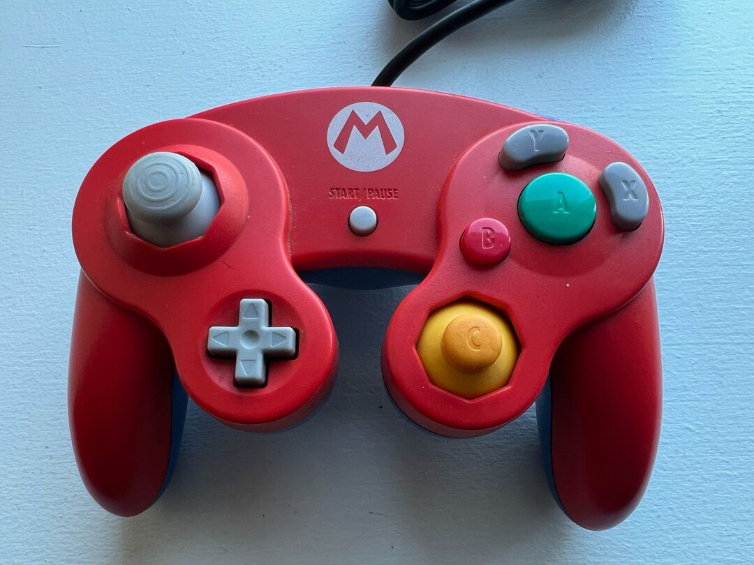 Authentic Official Nintendo Gamecube Controller - Club Nintendo Mario ...