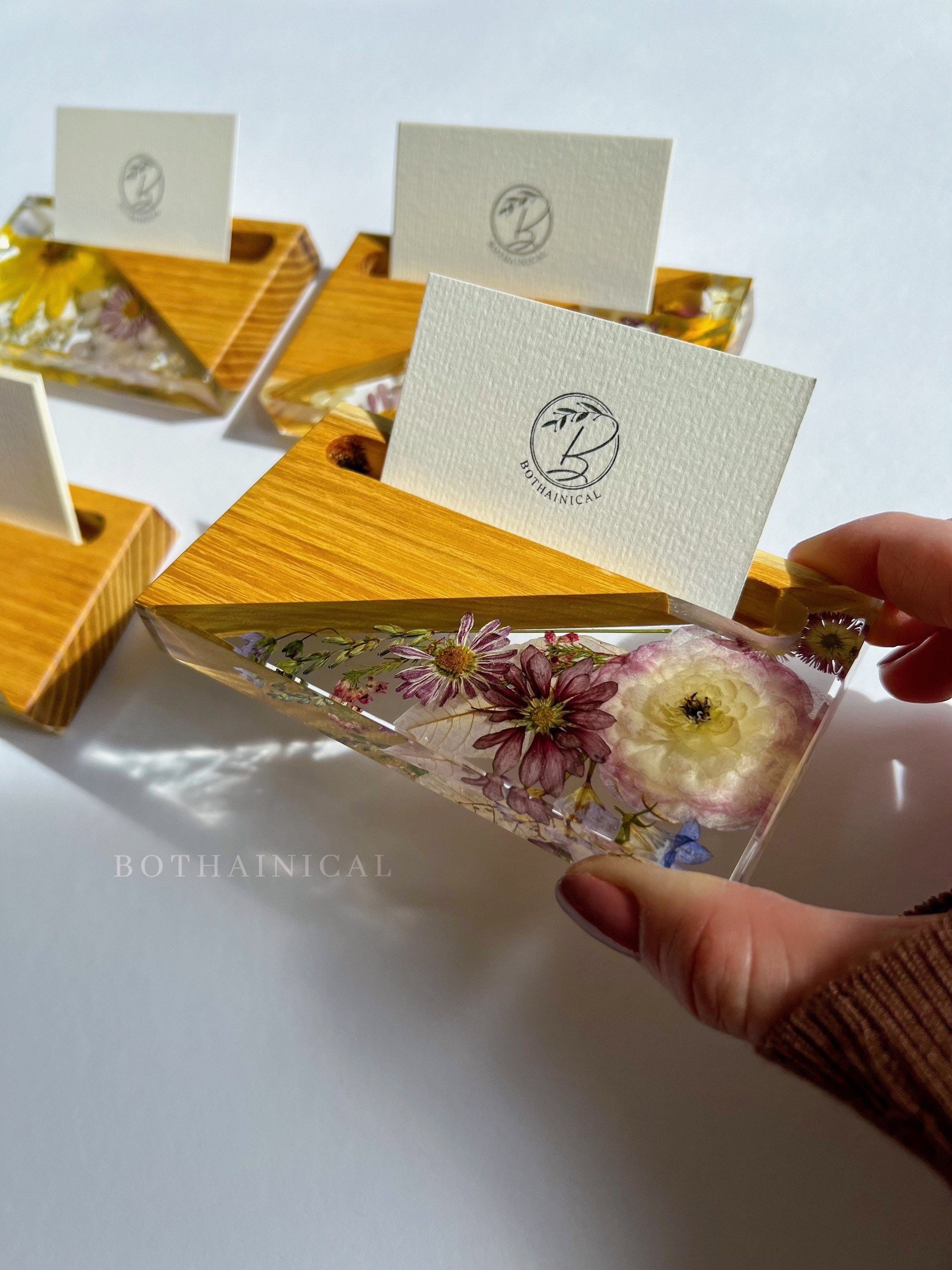 Business Cards Holder Made With Wood, Resin and Dried Flowers ...
