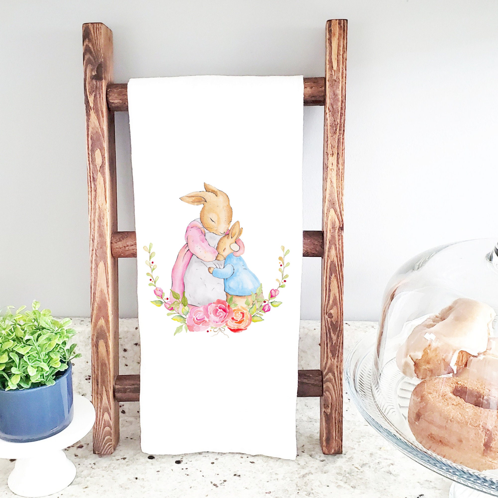 Peter Rabbit and Mom Rabbit Hugging With Floral Bouquet PNG, Mother's ...