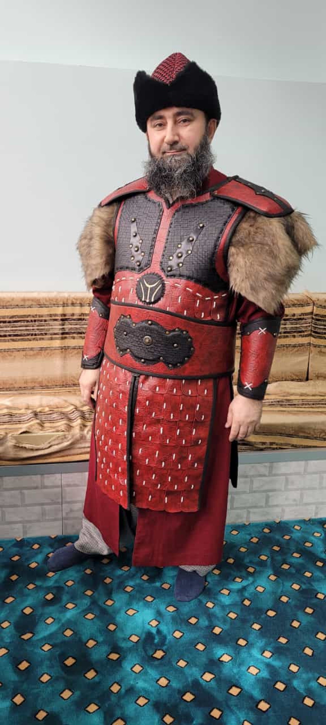 Red Armour , Leather Armour ,archery Man Armour Artugrul Bay Armour ...