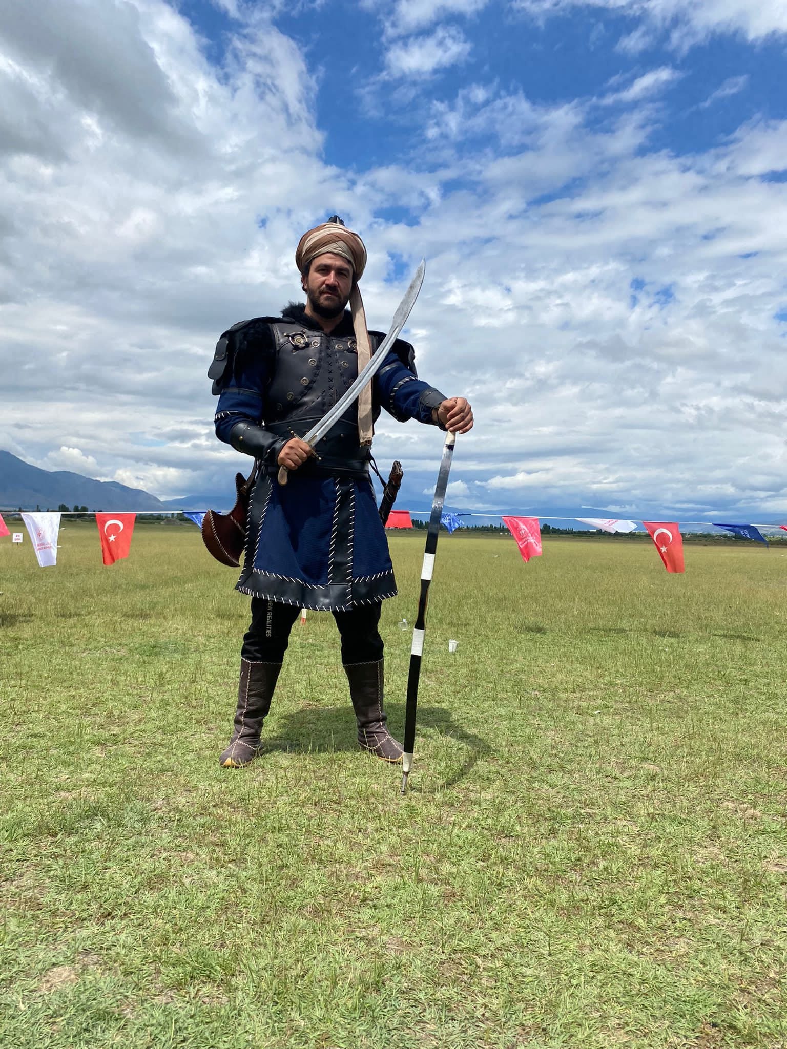 ERTUGRUL Bay Osman Bay Alperen Bey Costumes Turgut Bey Bamsı Bey Sogut ...