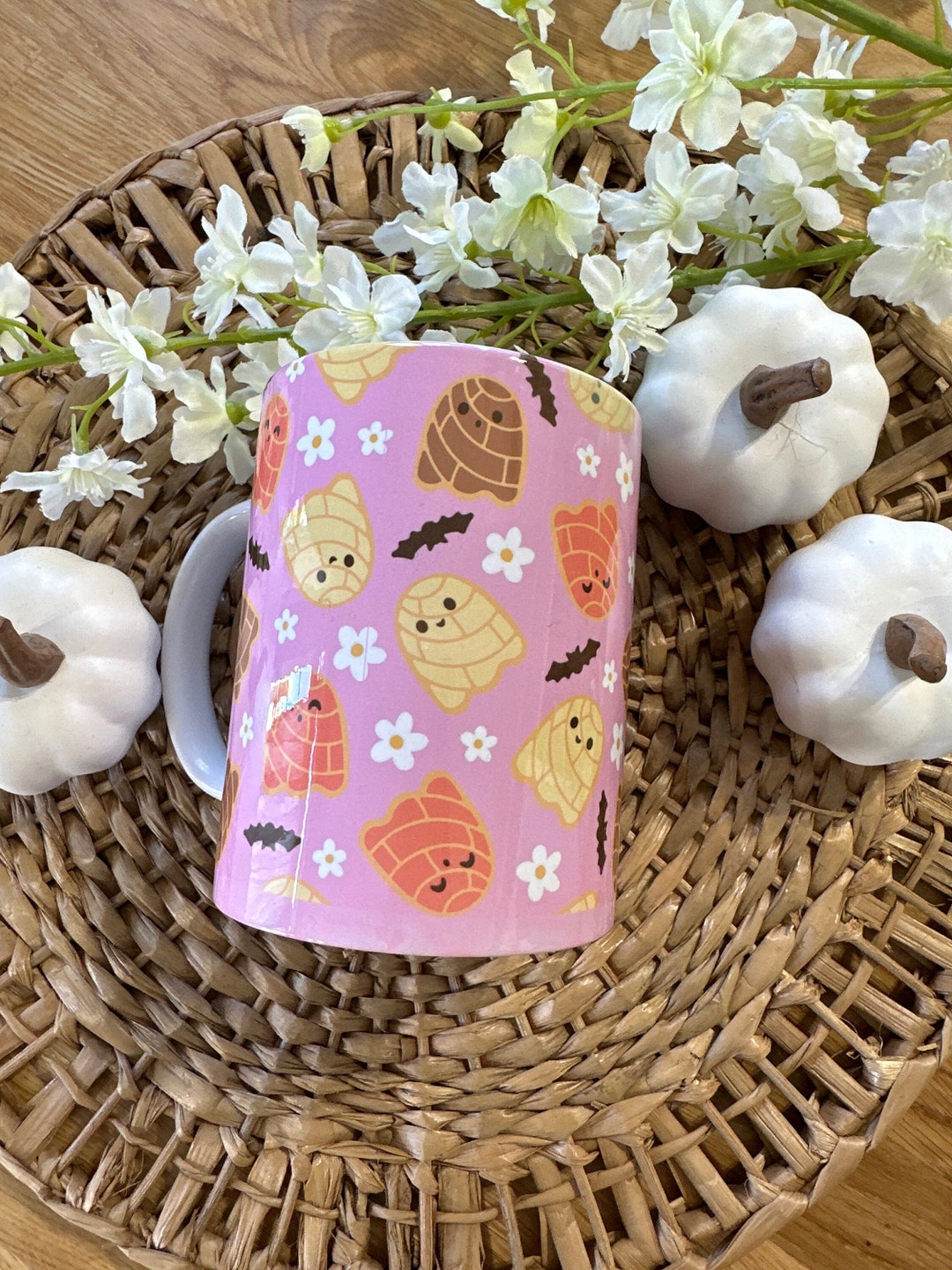 Ghost Concha Coffee Mug: Spooky Mexican Sweet Bread Design - Etsy