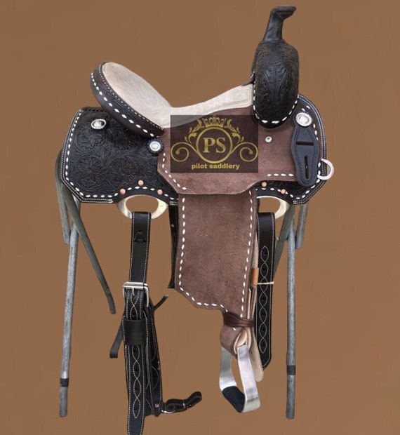 Saddle tack store