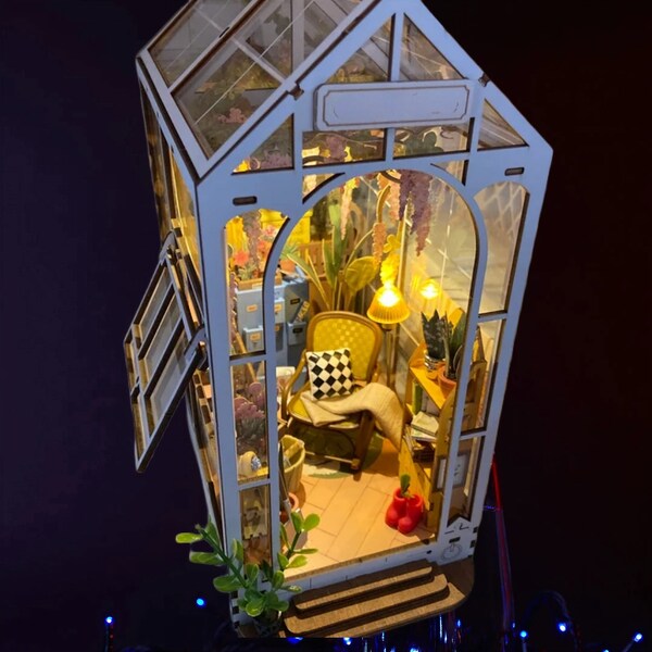 Booknook Kit - Etsy