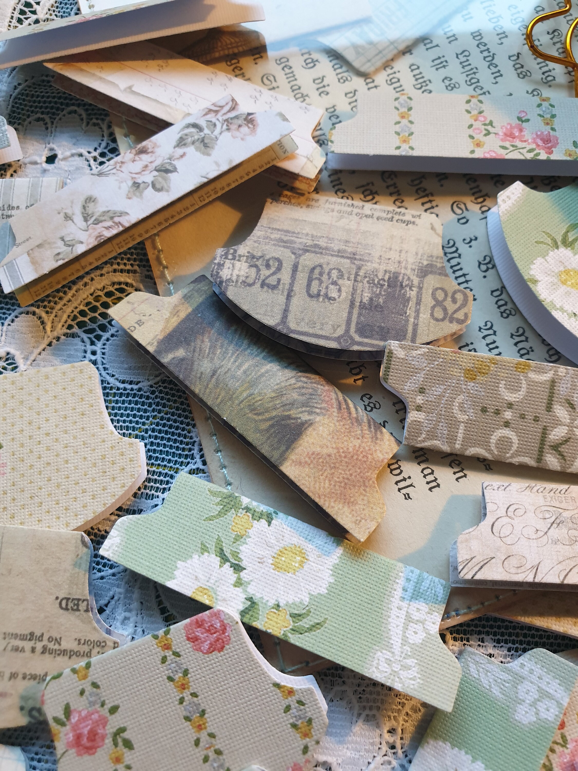 Pack of 30 Mixed Tabs / Whale Tail Tabs / Page Tabs - Etsy