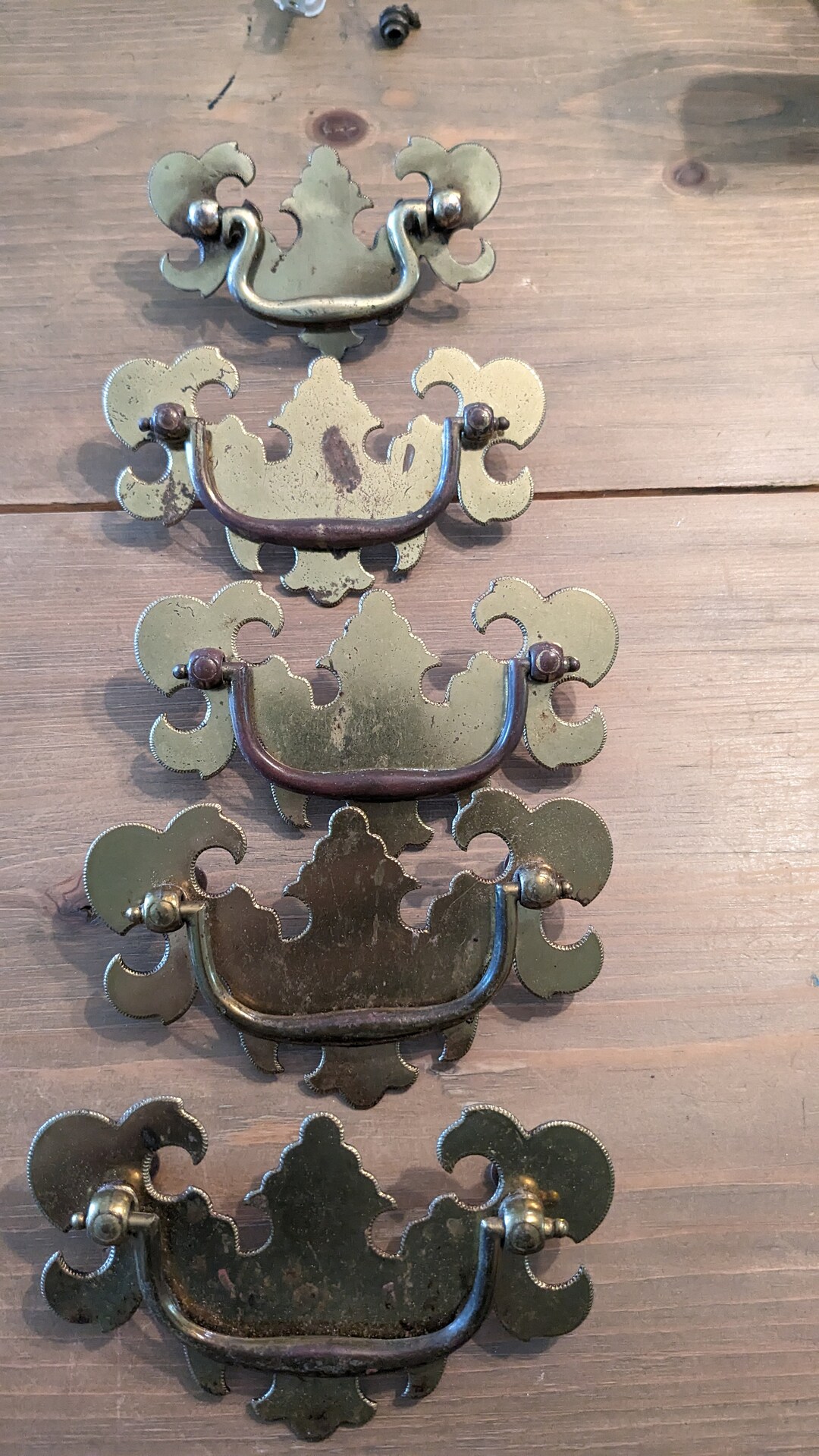 Colonial Style Bat Wing Vintage Drawer Pulls Handles Lot of 6 - Etsy