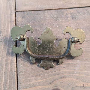 Colonial Style Bat Wing Vintage Drawer Pulls Handles Lot of 6 - Etsy