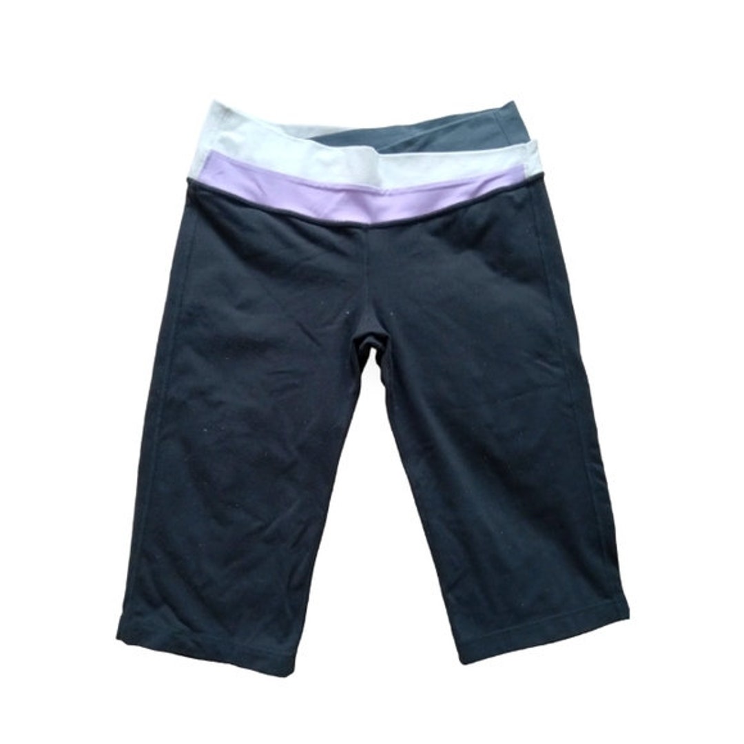 Lululemon Women Shorts Knee Diagonal Waist Band Black Lilac Size 8 - Etsy