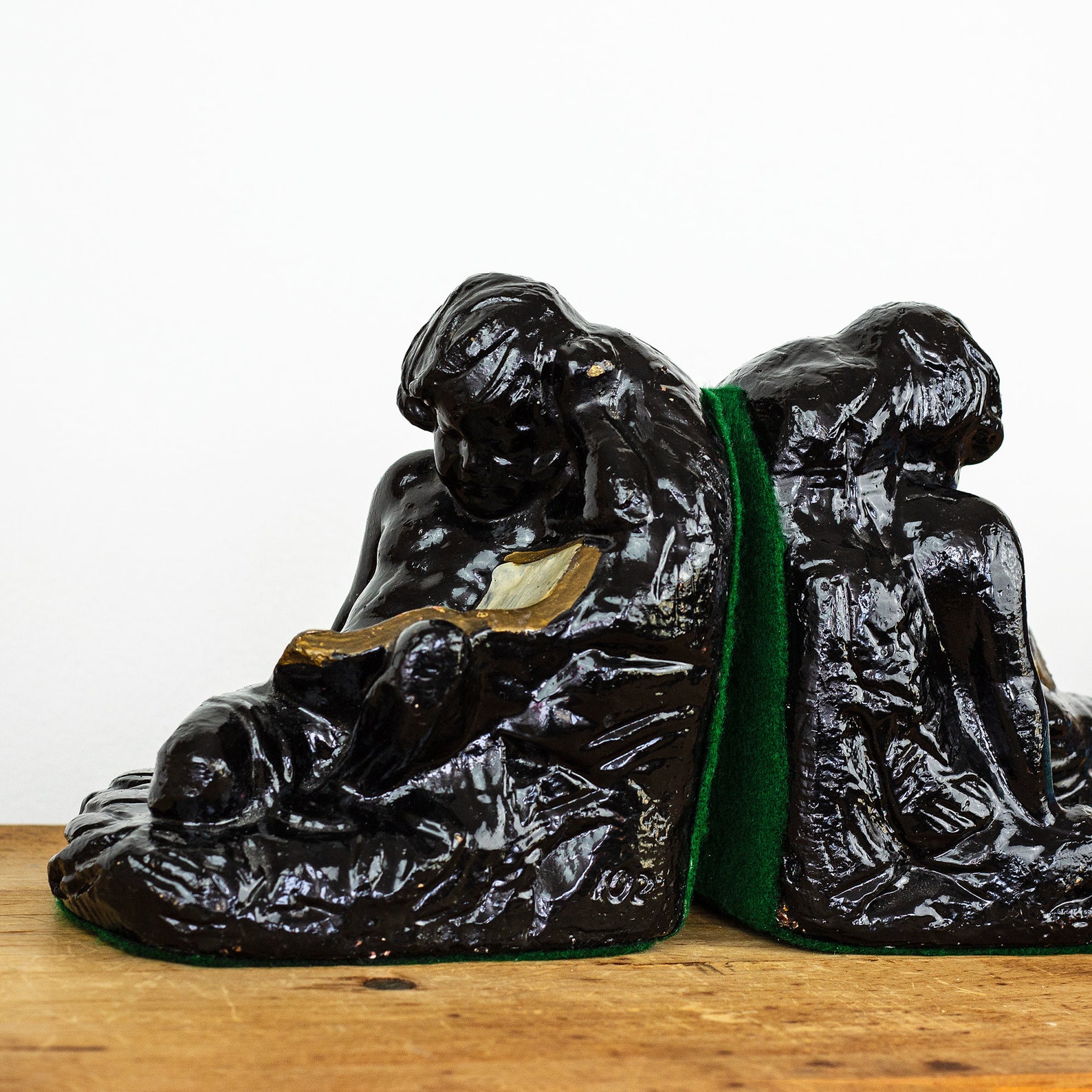 ANTIQUE 1920's Art Deco Bookend PAIR - Bronze Clad Glossy Black and ...