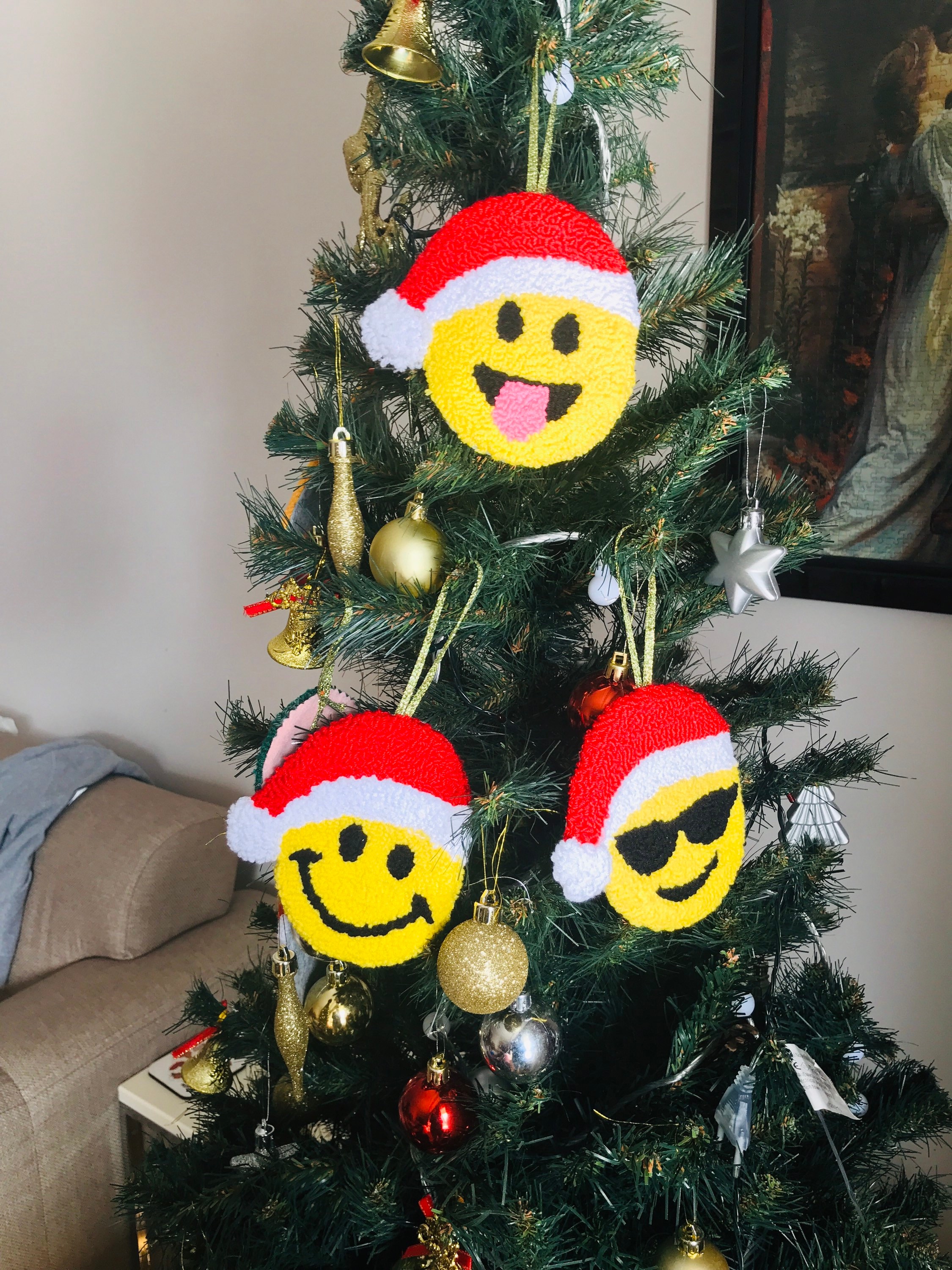 Xmas Decoration, Smiley Face Christmas Hat, Christmas Gifts, Emoji ...