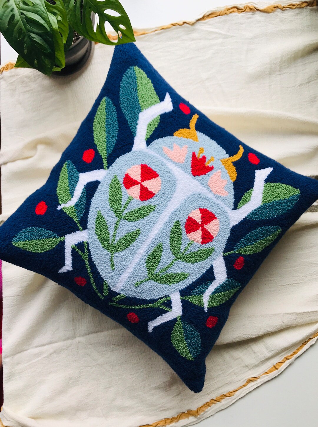 Spring Beetle Floral Pillow, Decorative Embroidery Cushion Cover, Punch ...