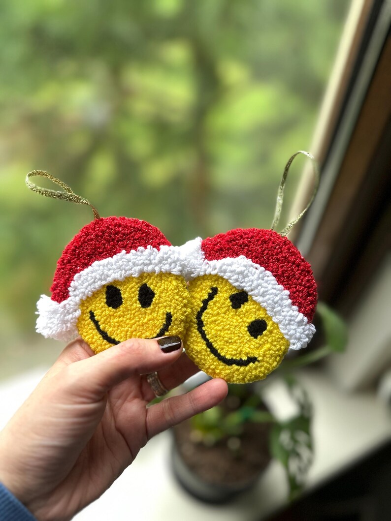 Xmas Decoration, Smiley Face Christmas Hat, Christmas Gifts, Emoji ...