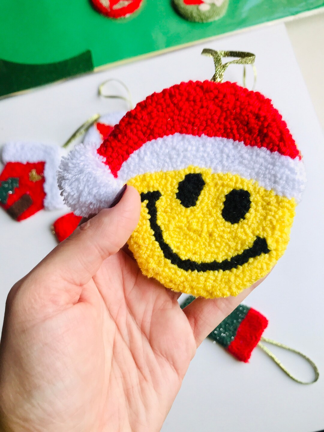 Xmas Decoration, Smiley Face Christmas Hat, Christmas Gifts, Emoji ...