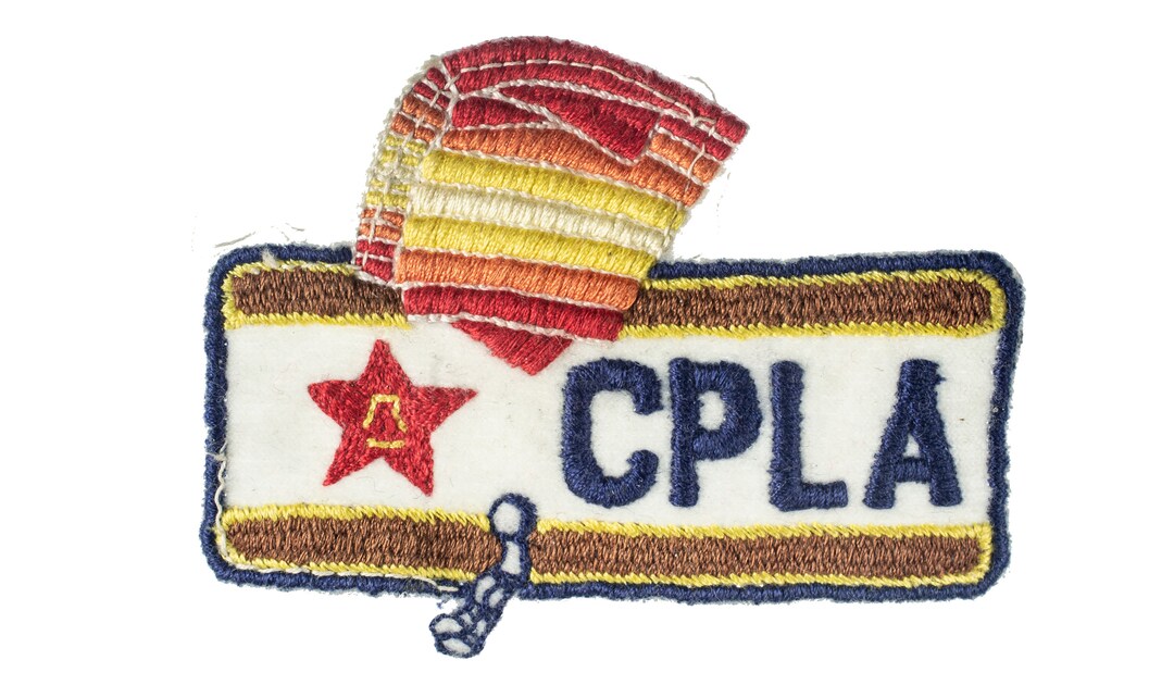 China Peoples Liberation Army Free-fall Parachutist Badge - Etsy