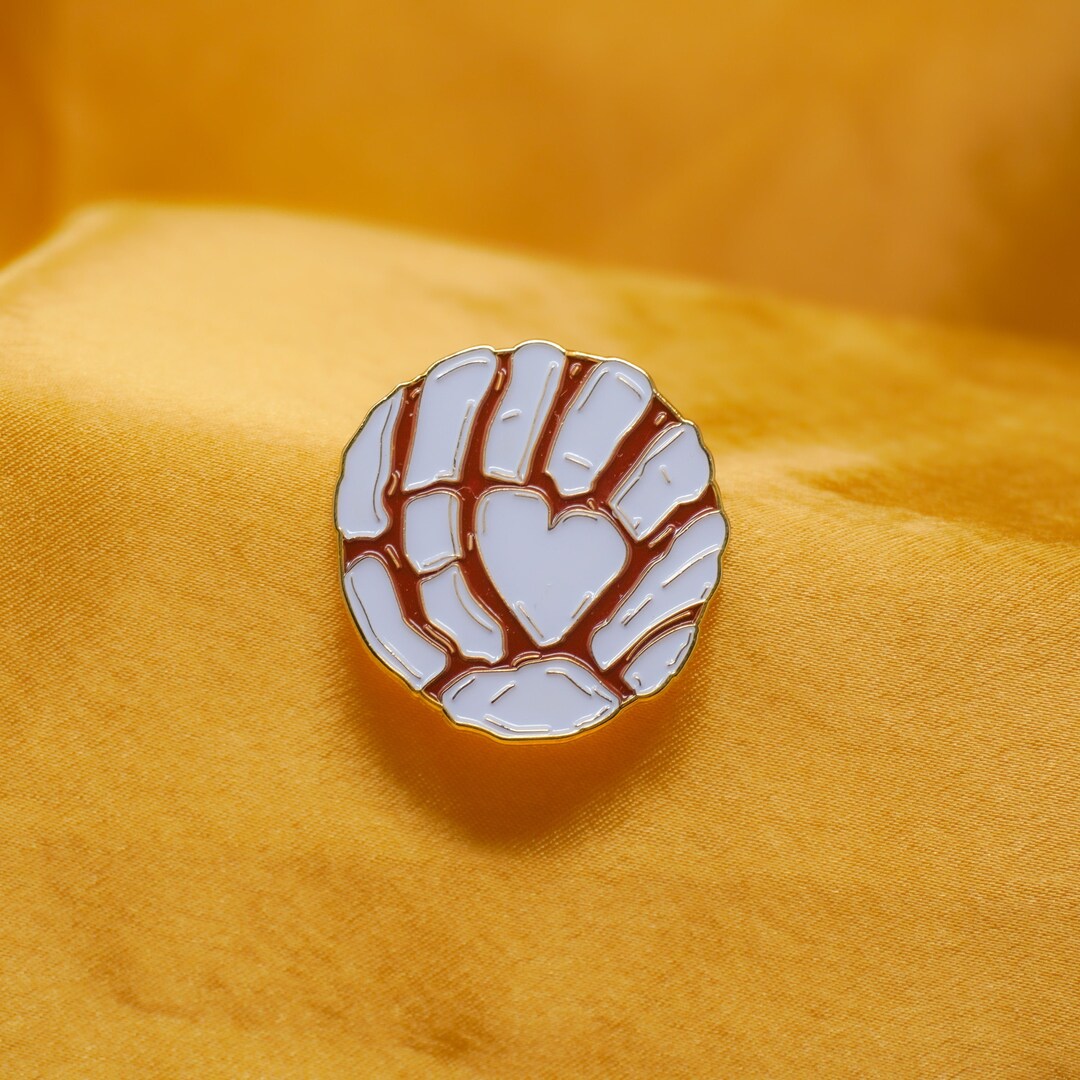 Concha Amor Enamel Pin white Concha Pins Sweet Bread - Etsy
