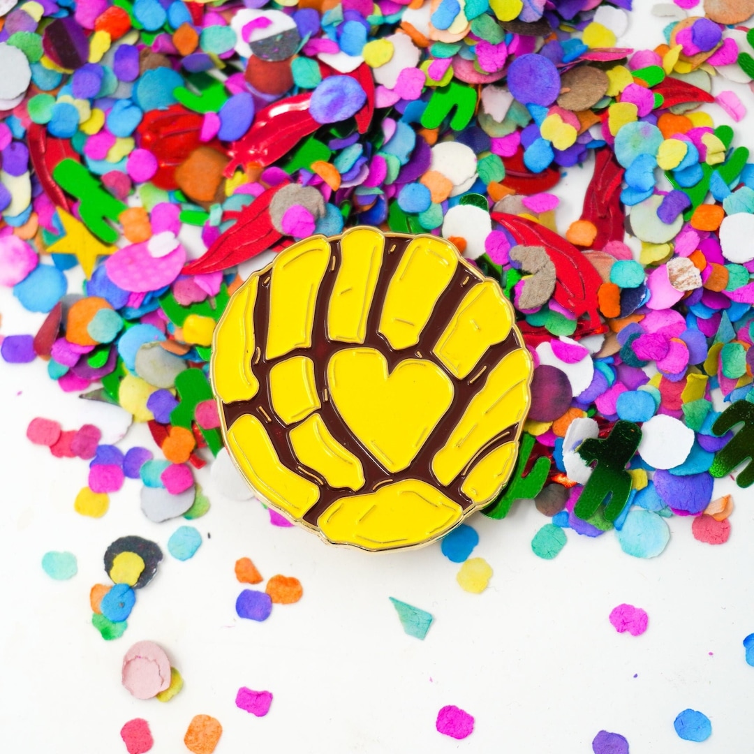 Concha Amor Enamel Pin yellow, Concha Pins, Sweet Bread, Mexican Sweets ...