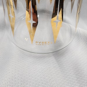 Vintage MCM Pyrex Carafe - Etsy