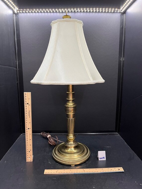 Stiffel Lamps From The 1960s 1960s Stiffel Brass Table Lamp Lamps