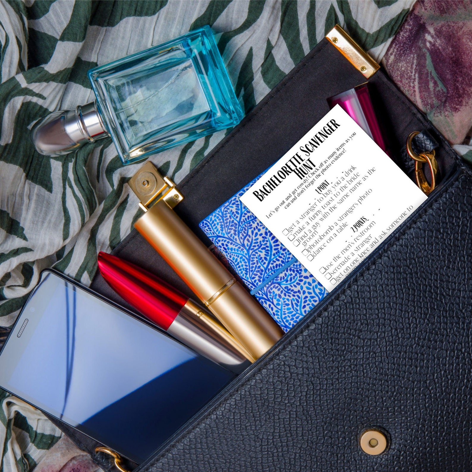 Bachelorette Scavenger Hunt ⁝ Printable Party Game ⁝ Girls Night Out ...