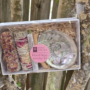 Floral Sage Gift Set - Etsy