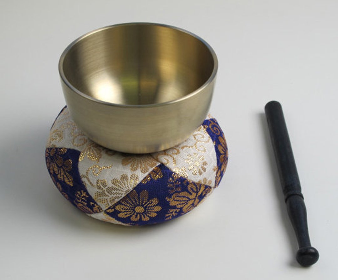 Japanese Buddhist Bell (3.5" Diameter) Purple & White Cushion Bell Set ...