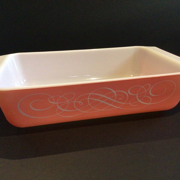 Vintage Pyrex Dish - Etsy