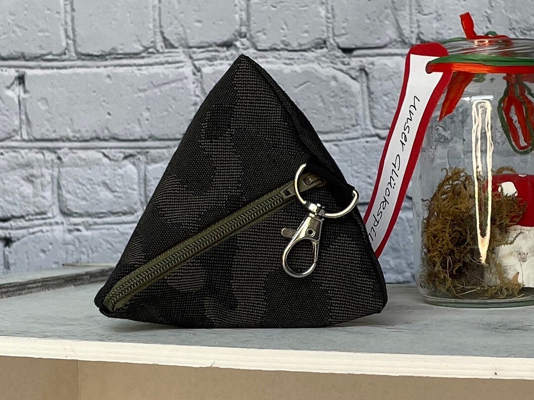 Small Pyramid Bag With Carabiner for Dog Treats, Washable - Etsy