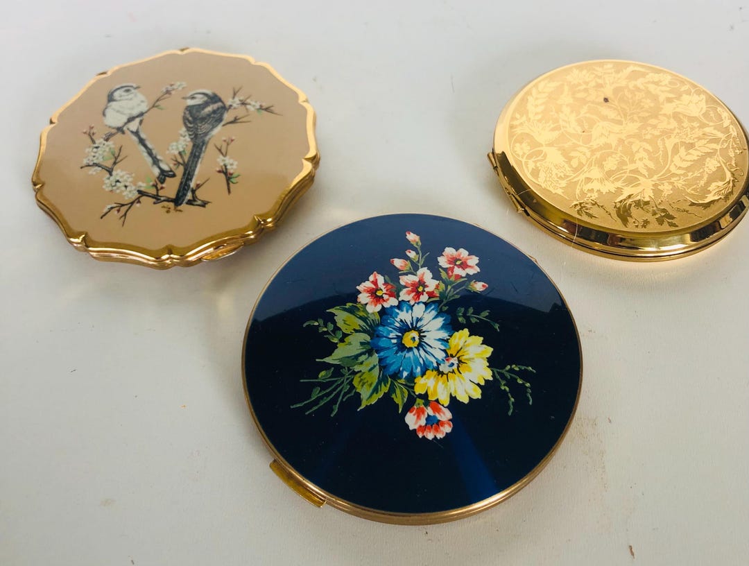 Three Stratton Powder Compacts Circa 1970 - Etsy UK