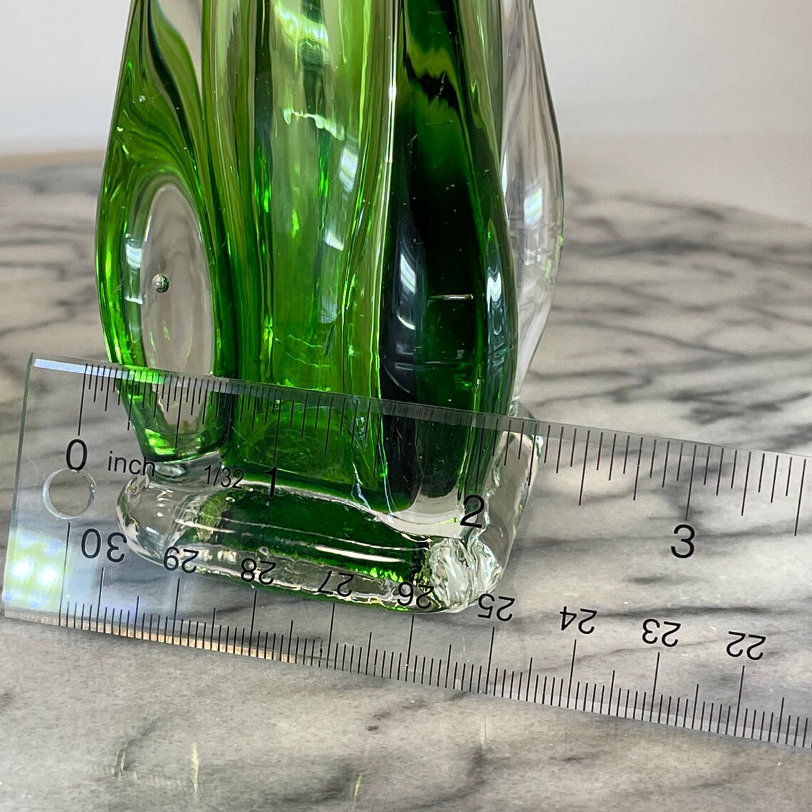 Vintage Bud Vase Swung Fluted Green Centered Art Glass - Etsy