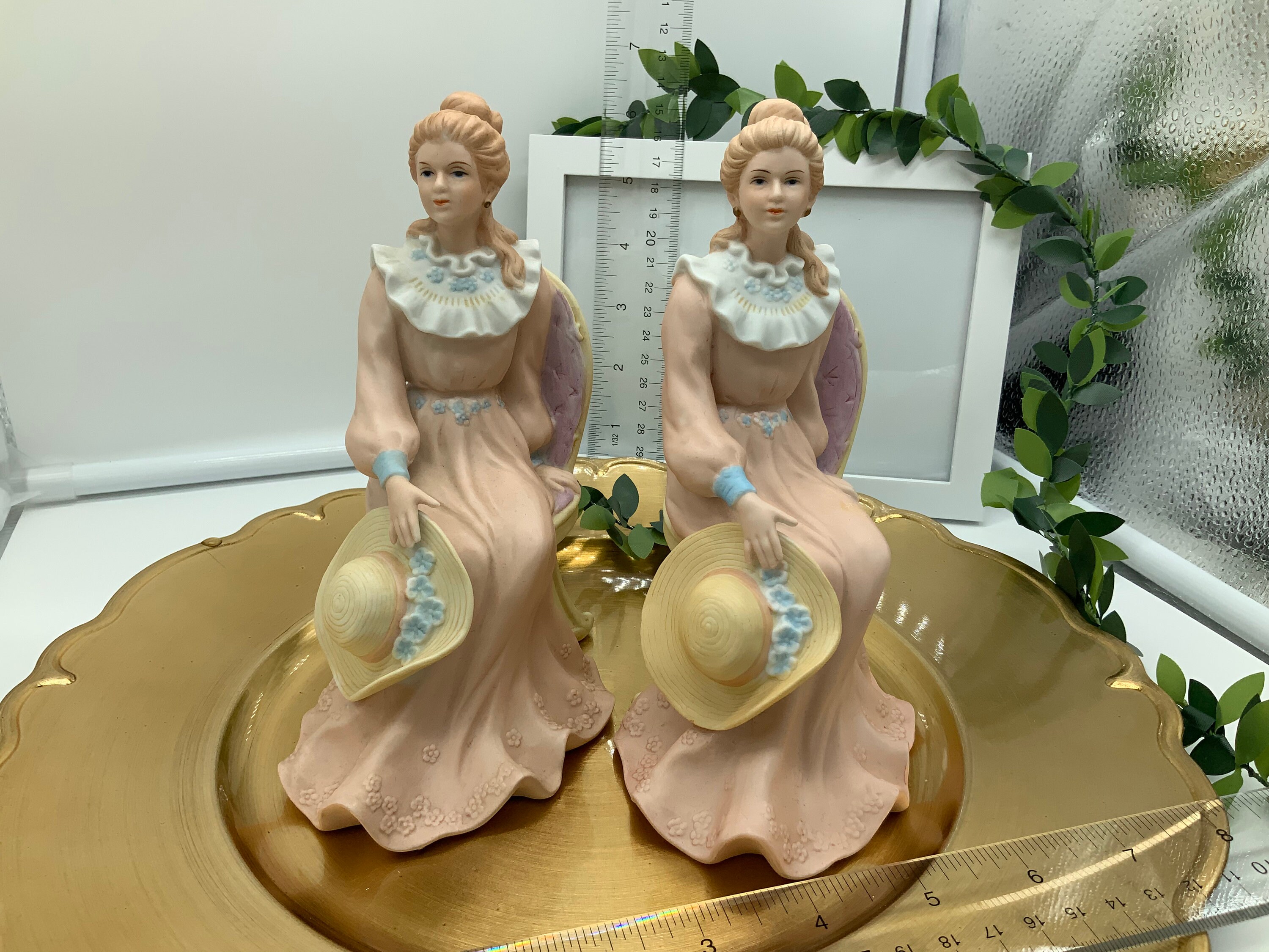 Vintage Homco Porcelain Lady Figurines, Bookends Set - Etsy