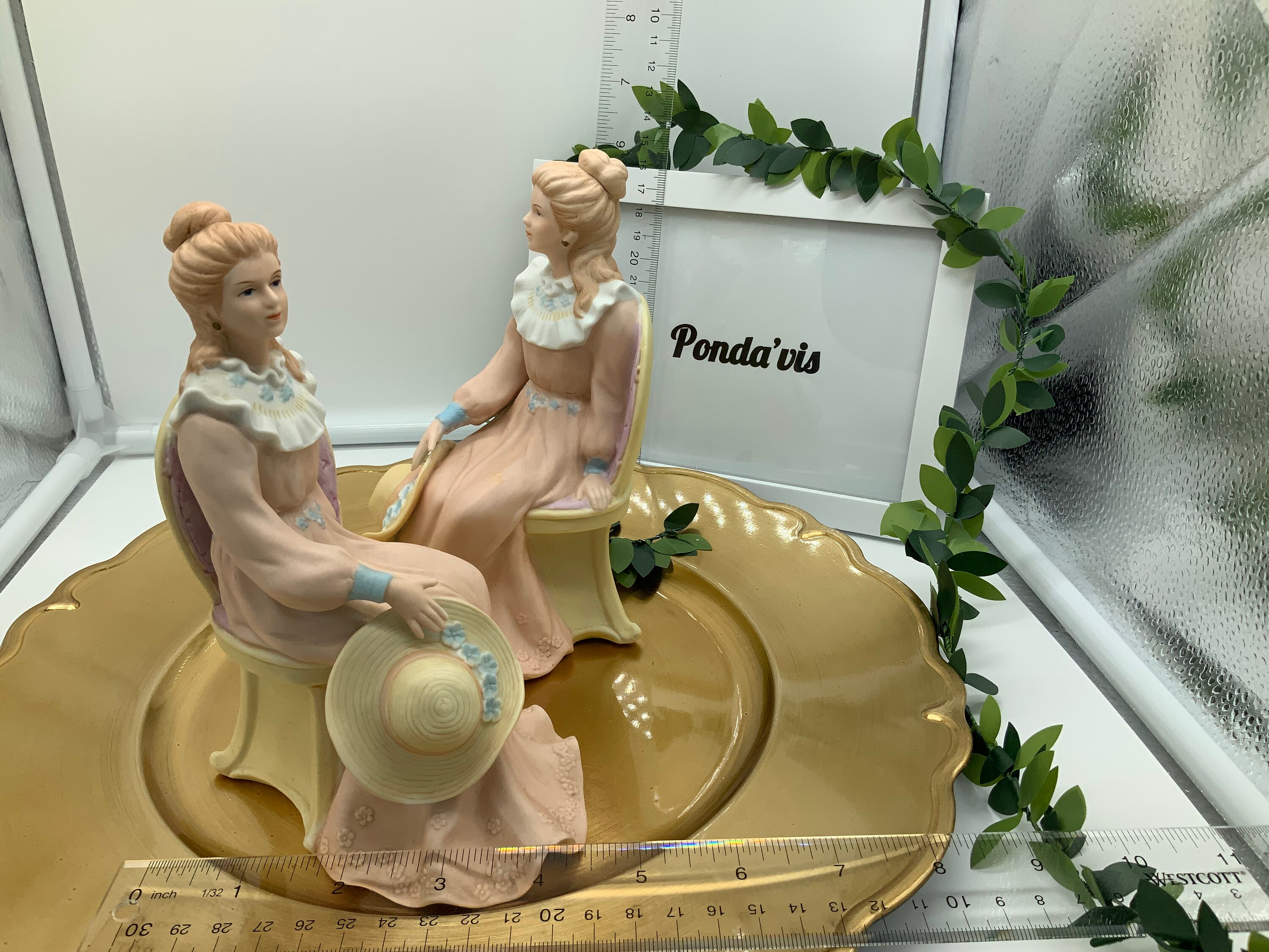 Vintage Homco Porcelain Lady Figurines, Bookends Set - Etsy
